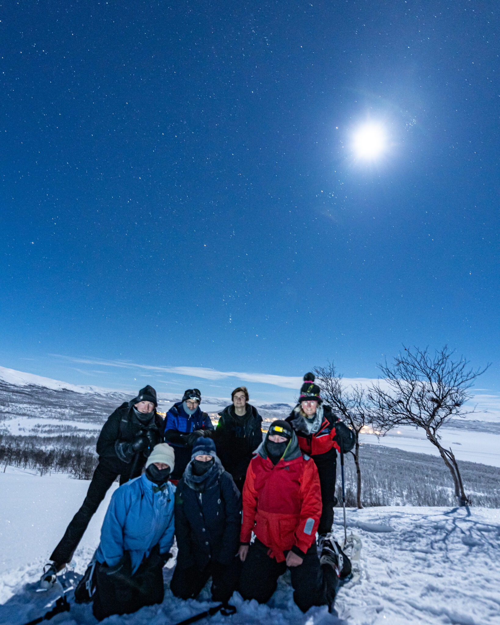Snowshoe Adventure at Night - Kilpissafarit